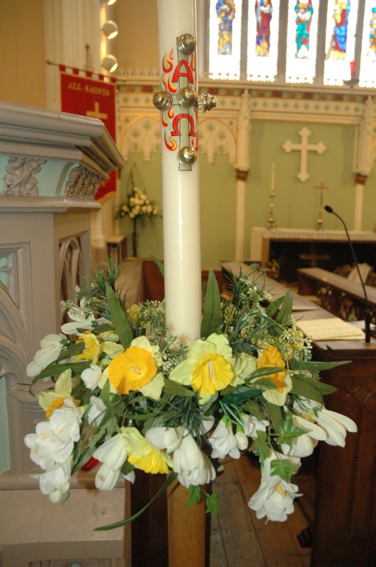 Gornal and Sedgley | Photos Paschal candle flowers #2